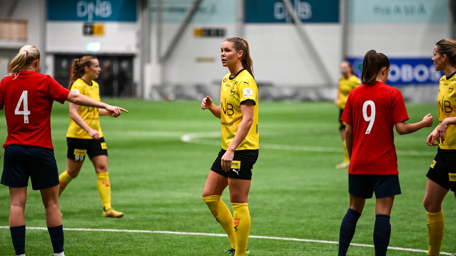 Nina Jakobsson ferdig i LSK Kvinner / LSK Kvinner